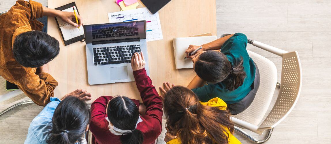 12 Communication Skills to Unlock Team Success - Voxy