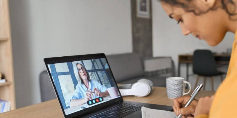 How to Launch a Job Shadowing Program in the Organization